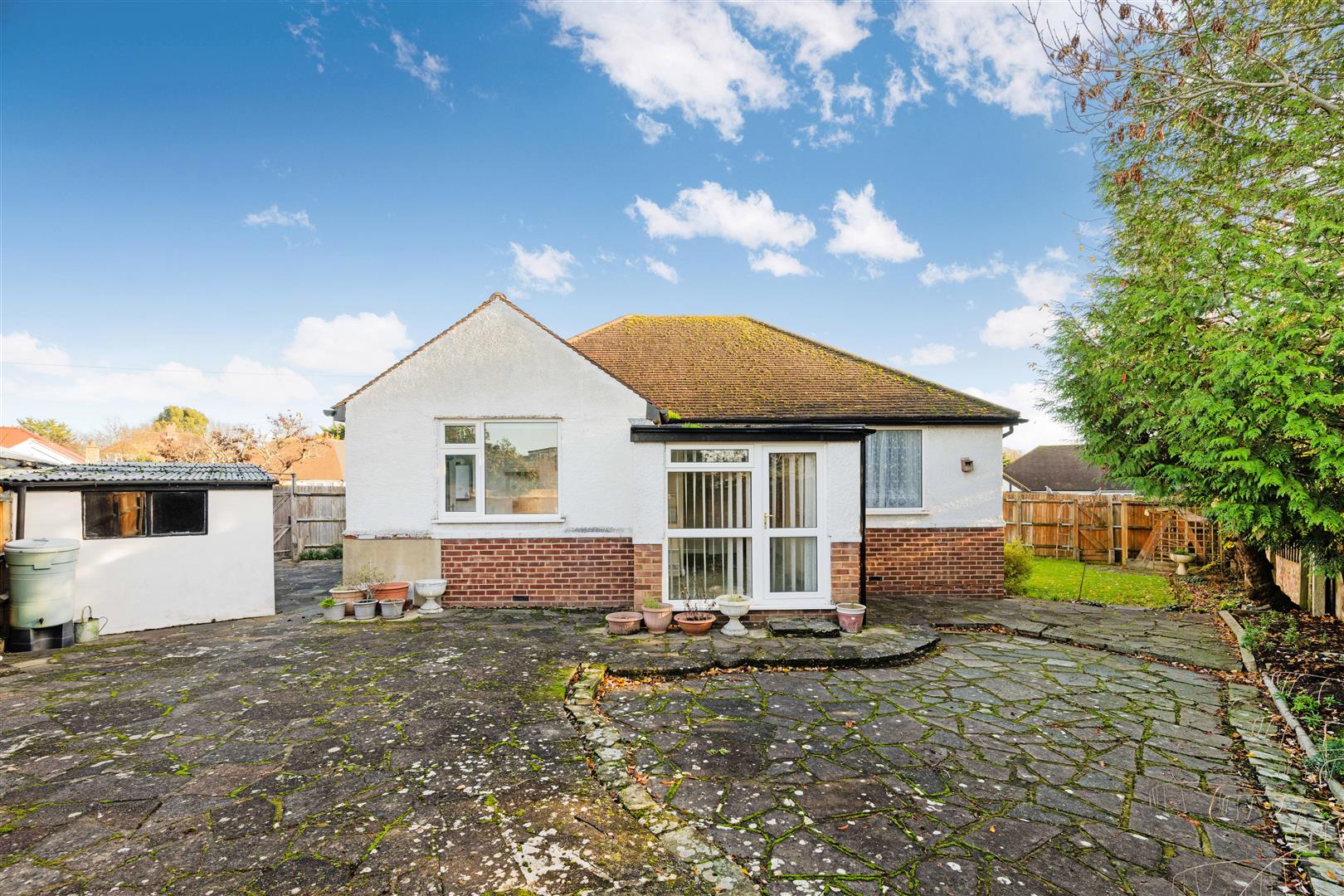 Firswood Avenue, Ewell | The Personal Agent